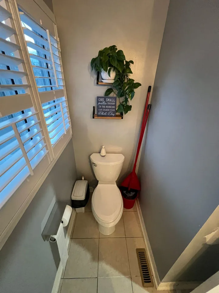 Homestay Toronto | Locover