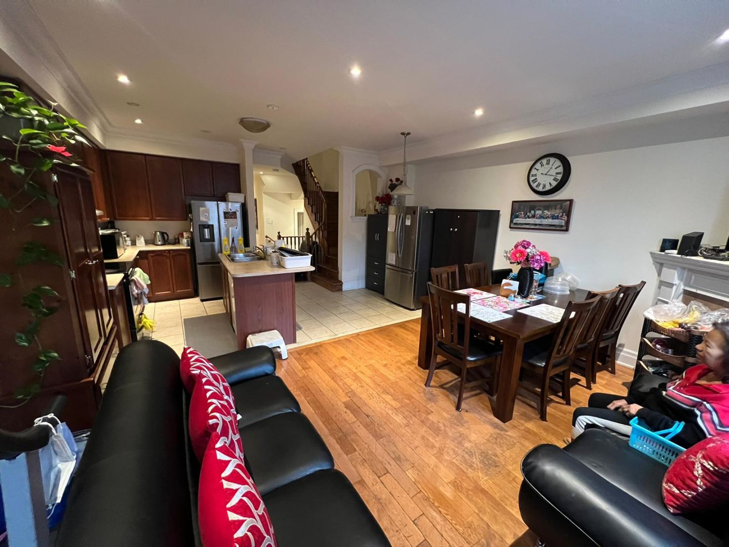 Homestay Toronto - Locover