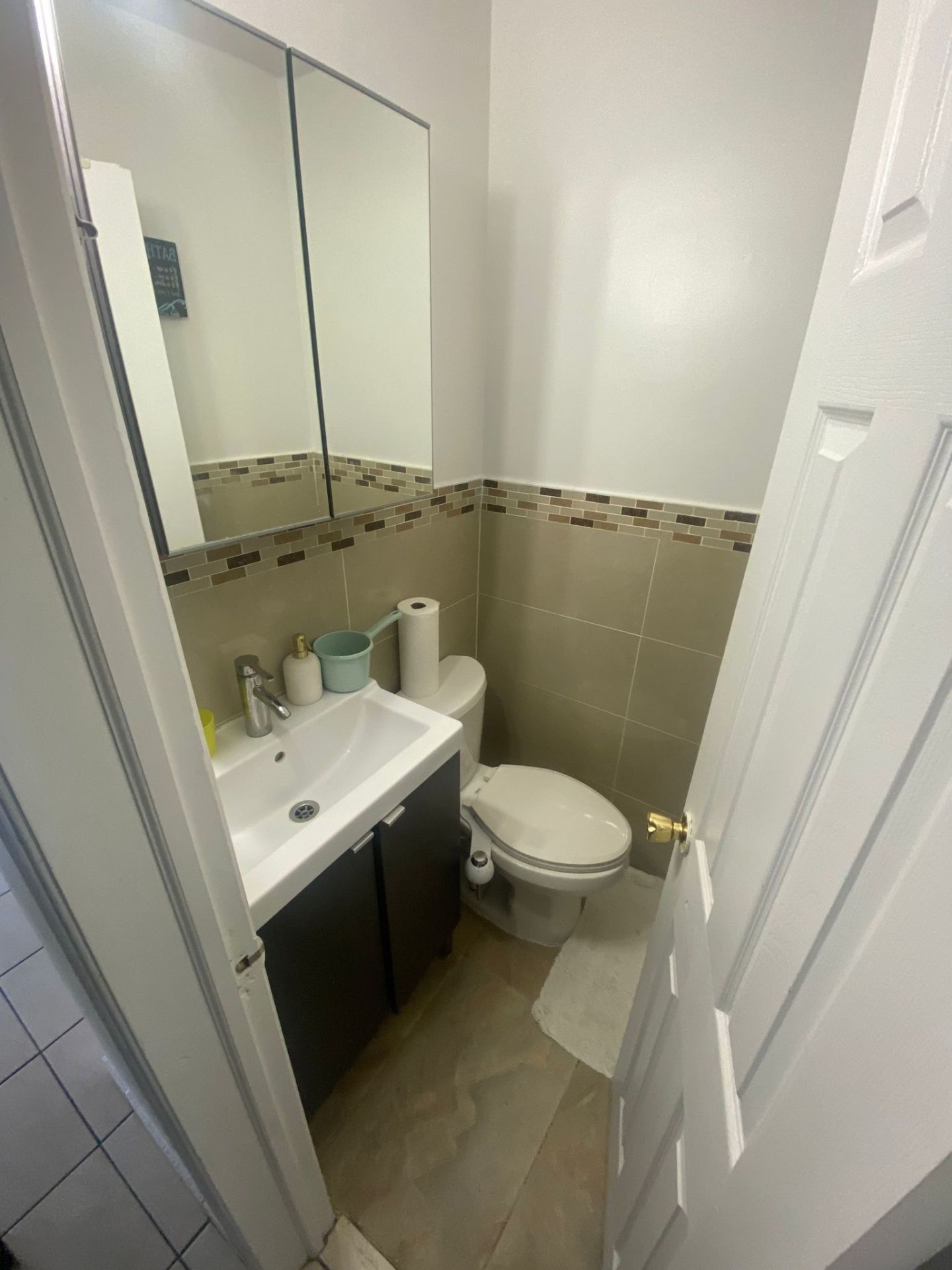 Homestay Toronto - Locover